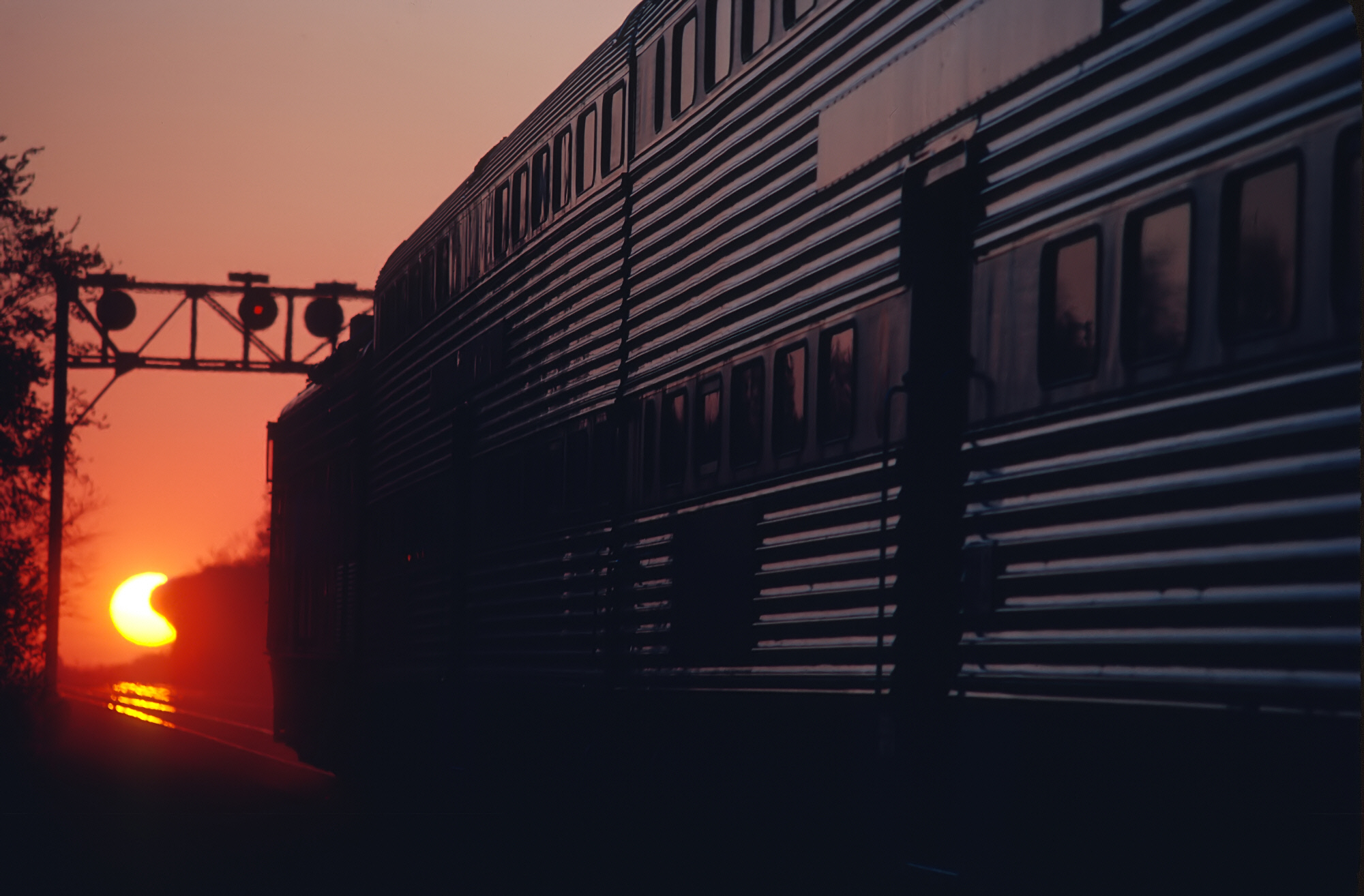 Chicago Times Magazine - Seamless Summer Sounds: Complimentary Metra ...